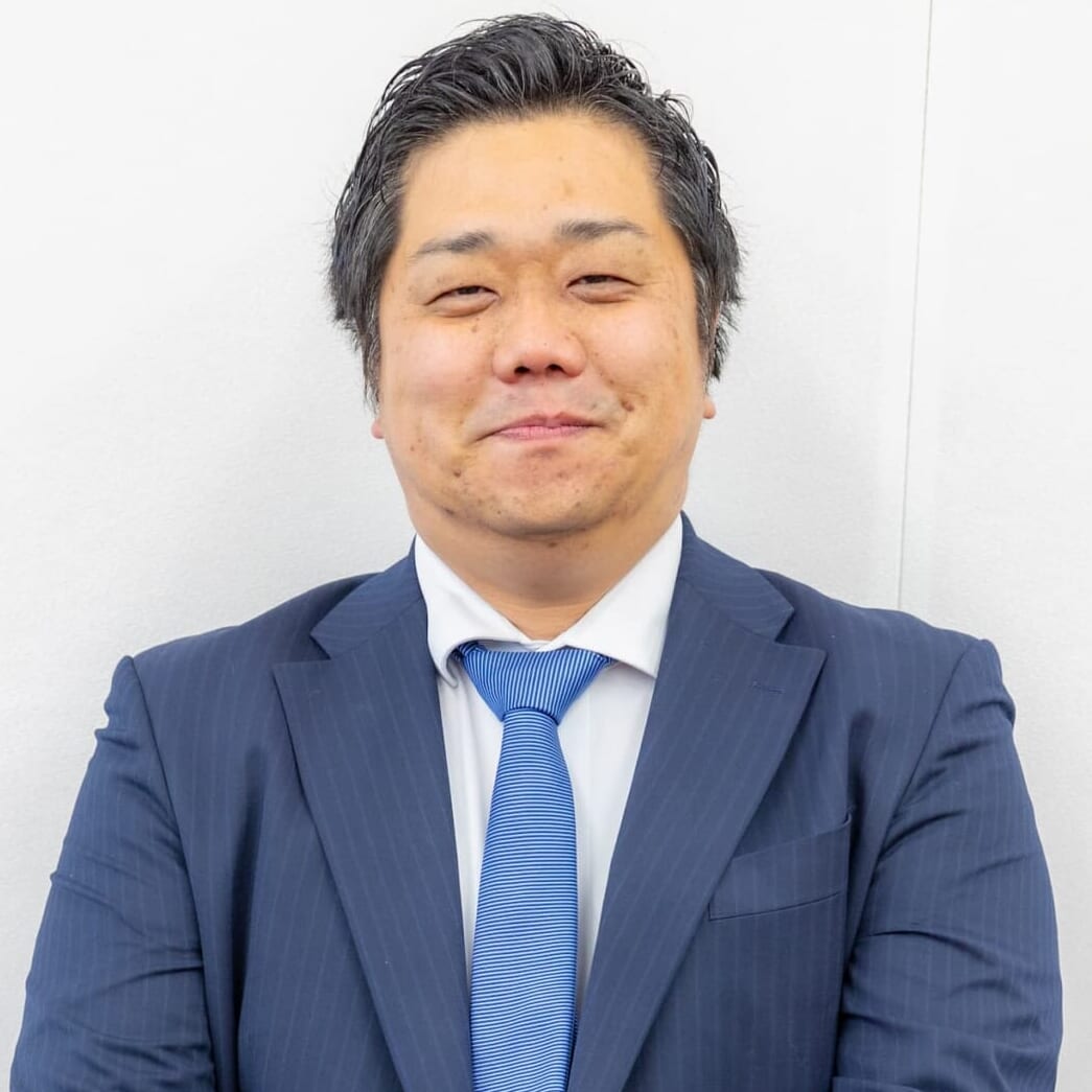 社員紹介 - フロンティアホールディングス